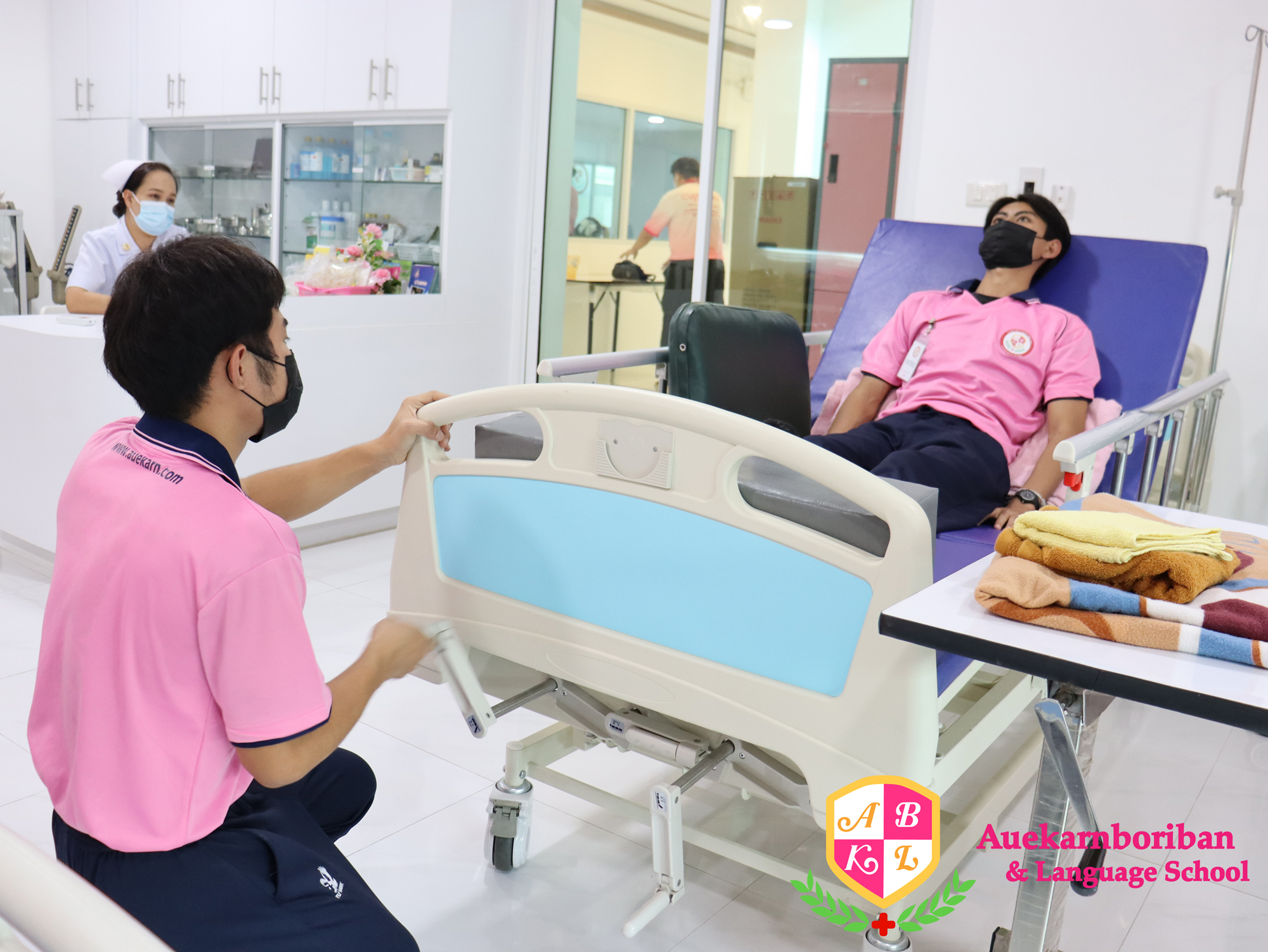 Gallery | โรงเรียนเอื้อการย์บริบาลและภาษา